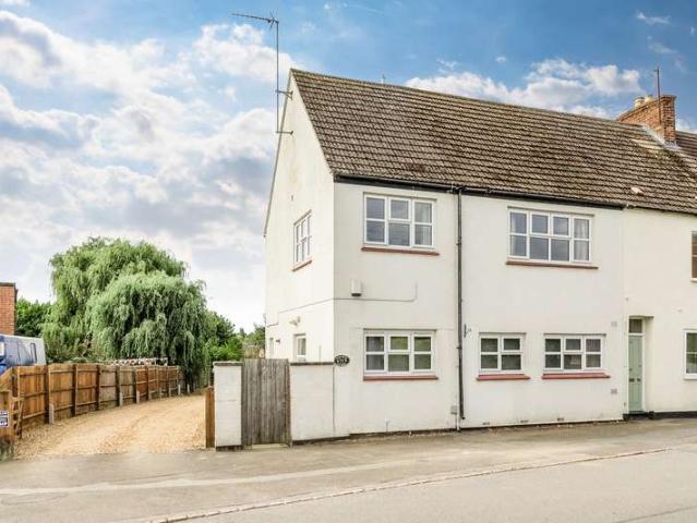 3 Bedroom Semi Detached House