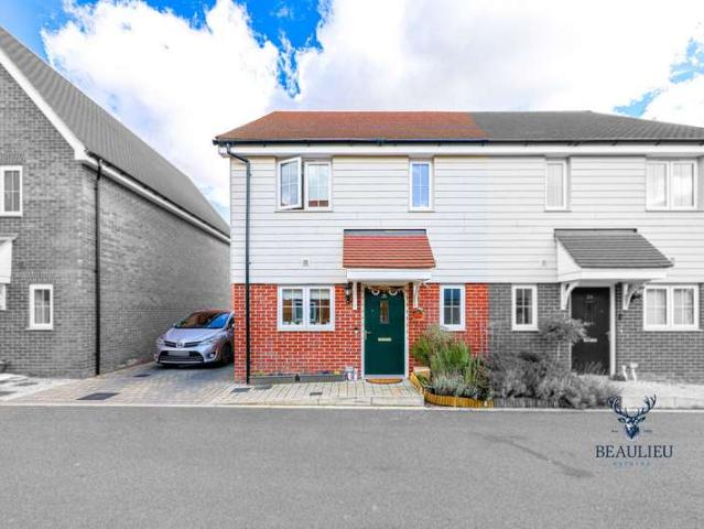 3 Bedroom Semi Detached House