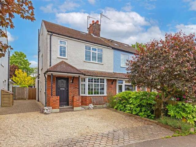 3 Bedroom Semi Detached House