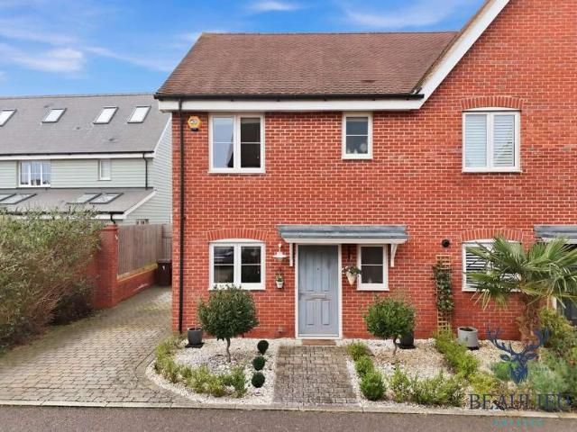 3 Bedroom Semi Detached House