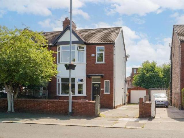 3 Bedroom Semi Detached House