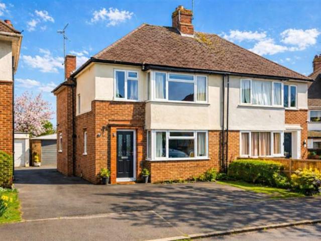 3 Bedroom Semi Detached House