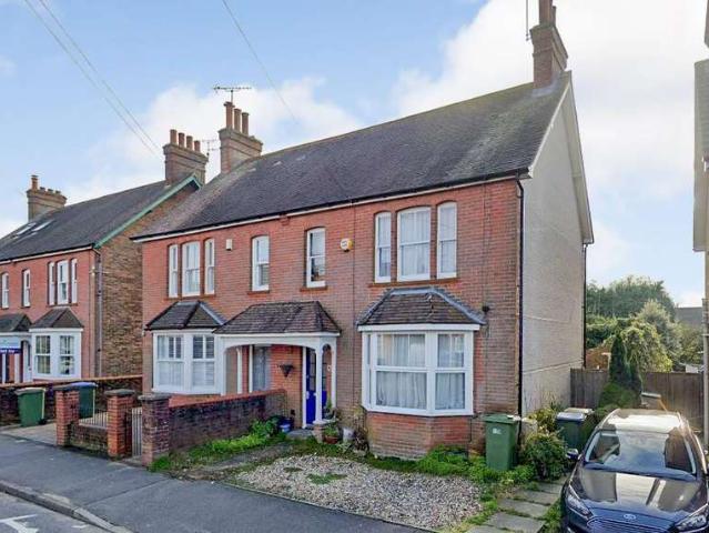 3 Bedroom Semi Detached House