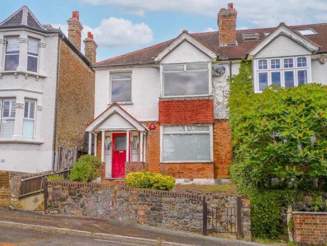 3 Bedroom Semi Detached House