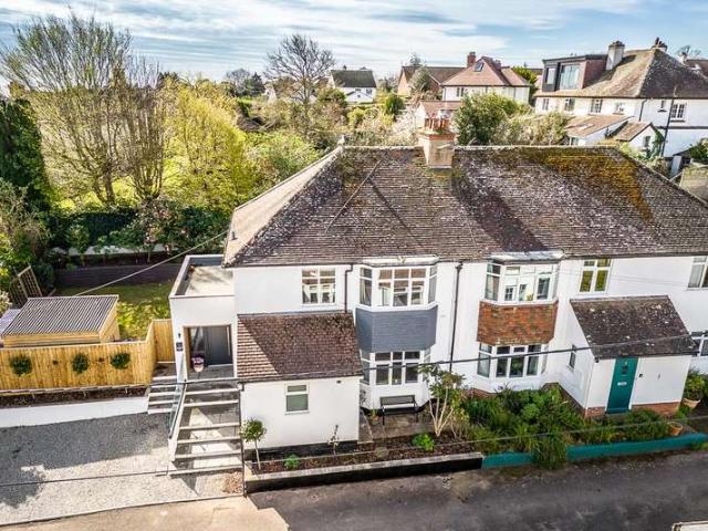 3 Bedroom Semi Detached House