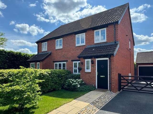 3 Bedroom Semi Detached House