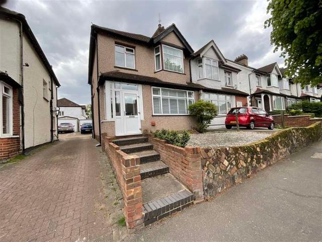 3 Bedroom Semi Detached House