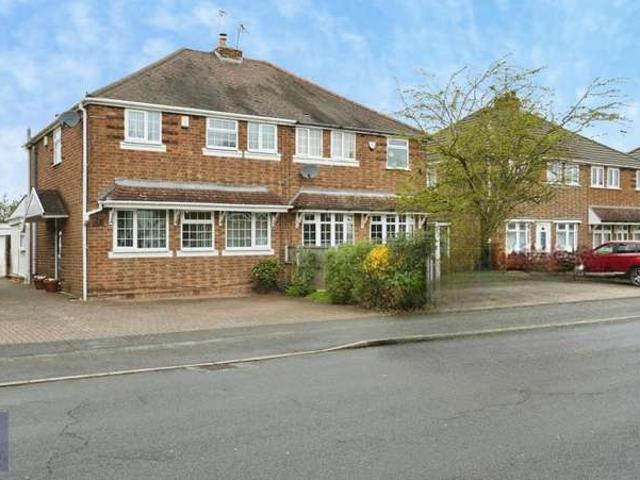 3 Bedroom Detached House
