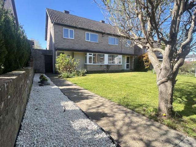 3 Bedroom Semi Detached House