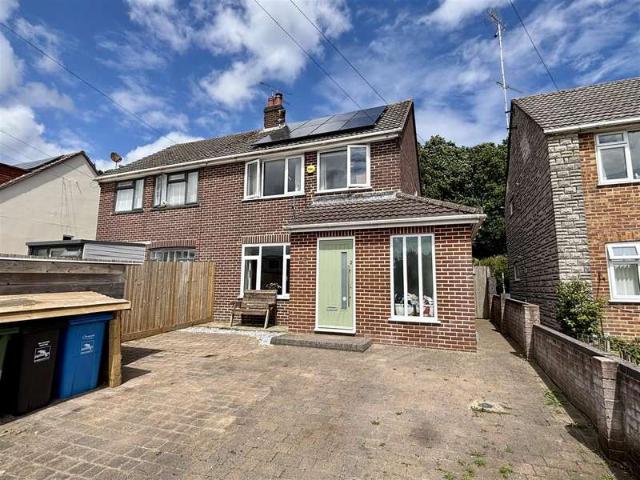 3 Bedroom Semi Detached House