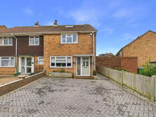 3 Bedroom Semi Detached House