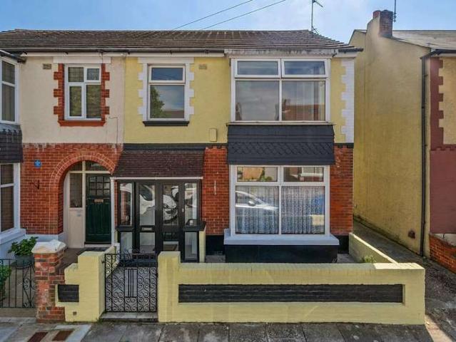 3 Bedroom Semi Detached House