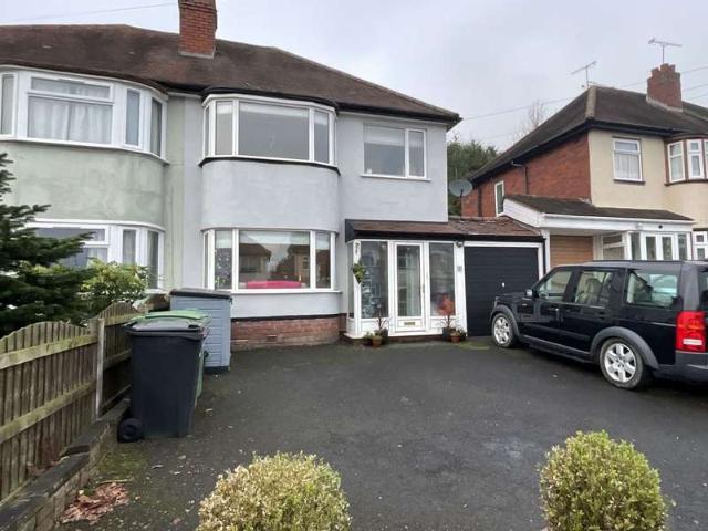 3 Bedroom Semi Detached House