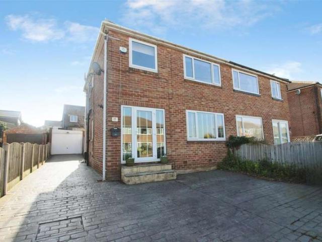 3 Bedroom Semi Detached House