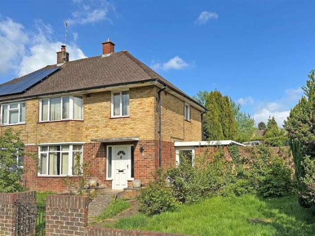 3 Bedroom Semi Detached House