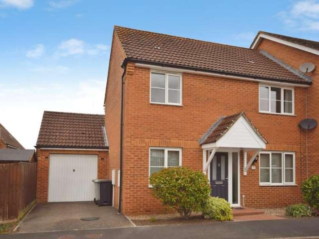 3 Bedroom Semi Detached House