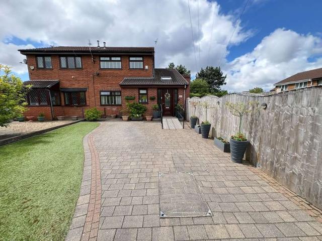 3 Bedroom Semi Detached House