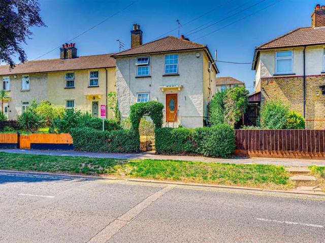 3 Bedroom Semi Detached House