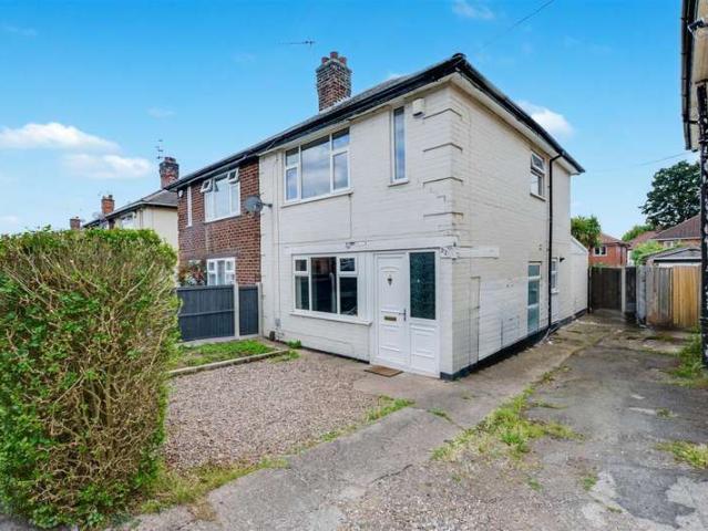 3 Bedroom Semi Detached House