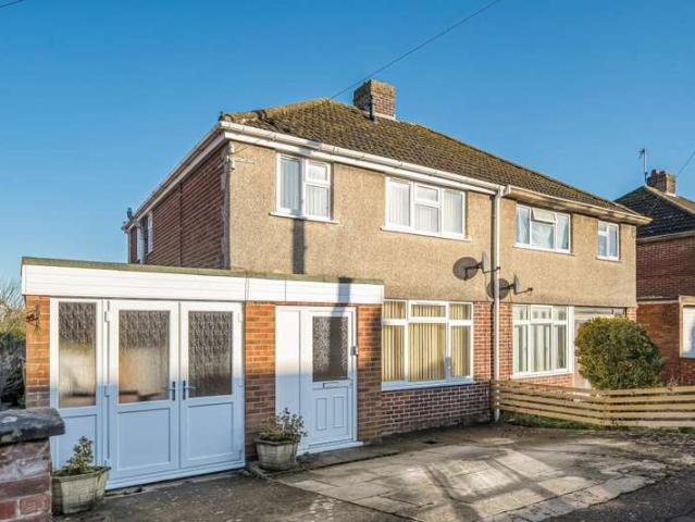 3 Bedroom Semi Detached House