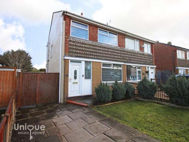 3 Bedroom Semi Detached House