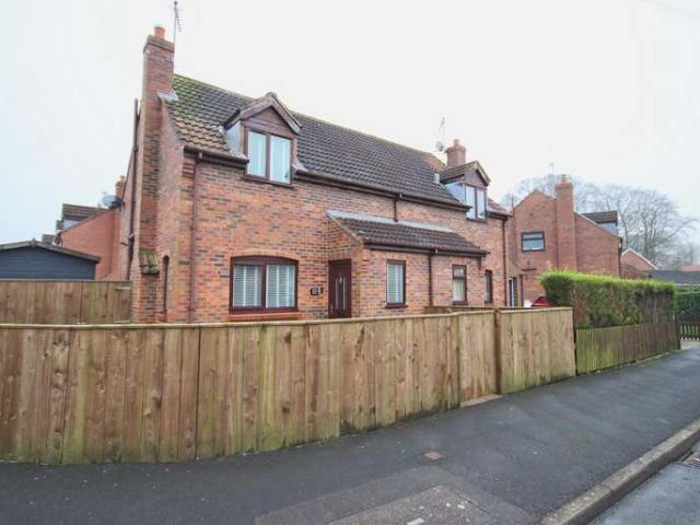 3 Bedroom Semi Detached House