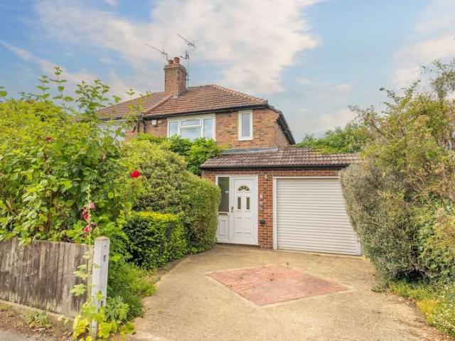 3 Bedroom Semi Detached House