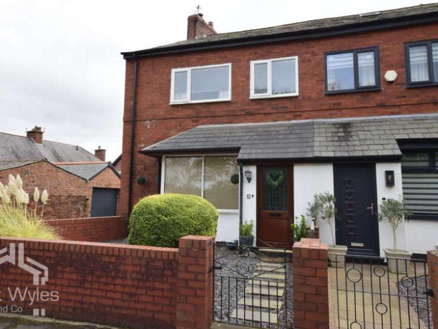 3 Bedroom Semi Detached House