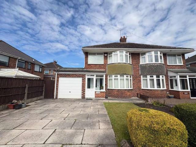 3 Bedroom Semi Detached House