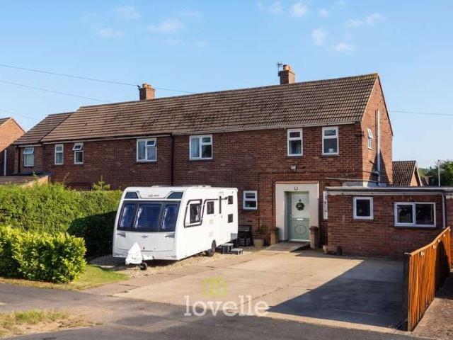 3 Bedroom Semi Detached House