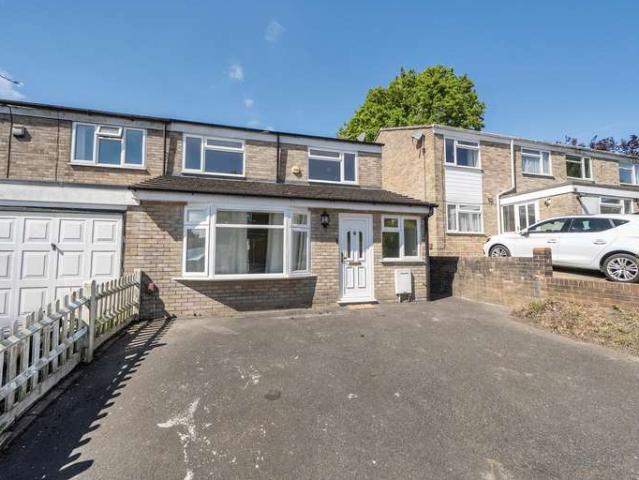 3 Bedroom Semi Detached House