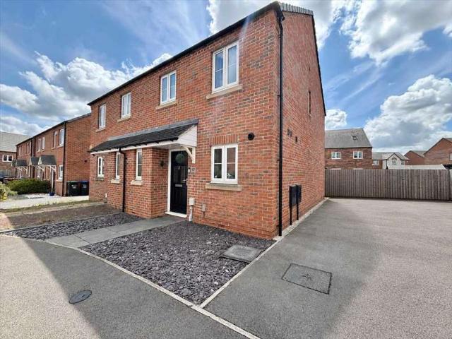 3 Bedroom Semi Detached House