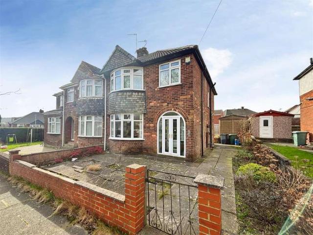 3 Bedroom Semi Detached House
