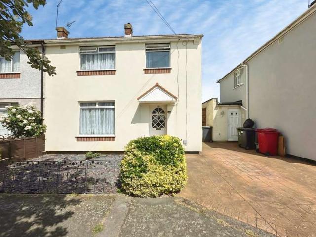 3 Bedroom Semi Detached House