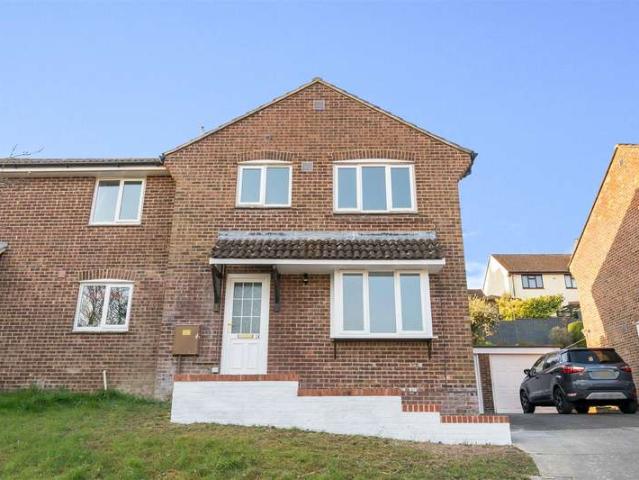 3 Bedroom Semi Detached House