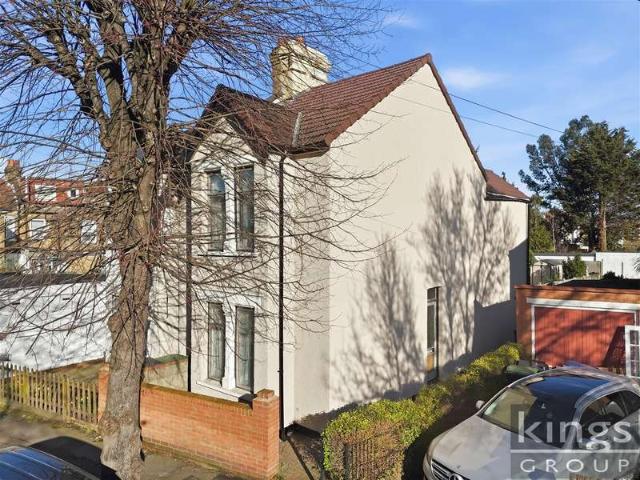 3 Bedroom Semi Detached House