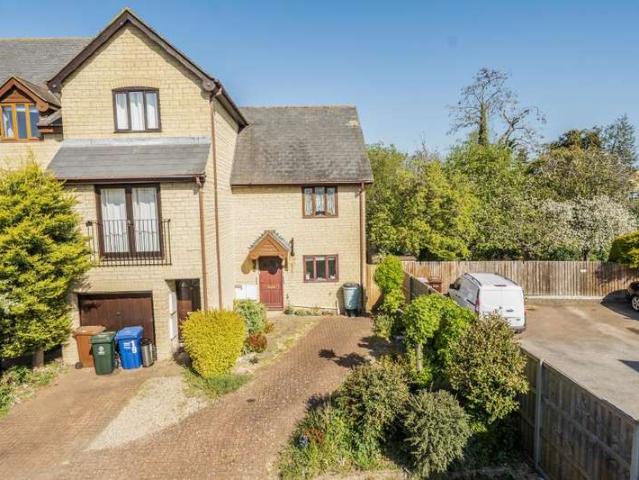3 Bedroom Semi Detached House