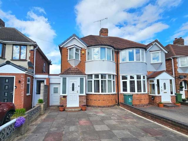 3 Bedroom Semi Detached House