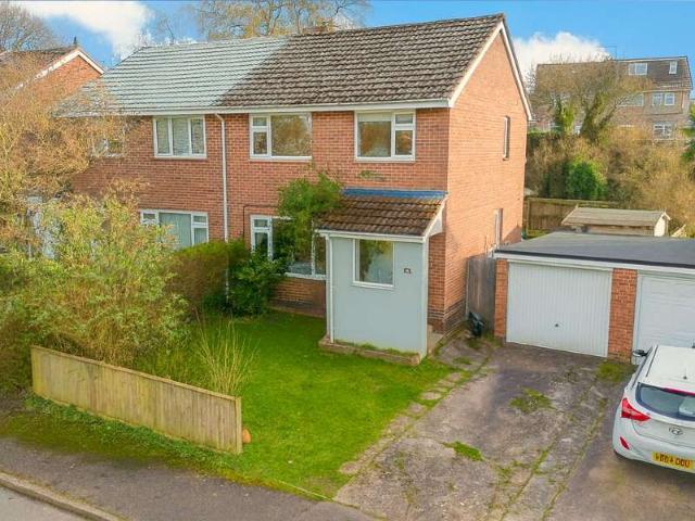 3 Bedroom Semi Detached House