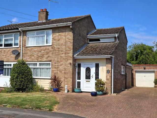 3 Bedroom Semi Detached House