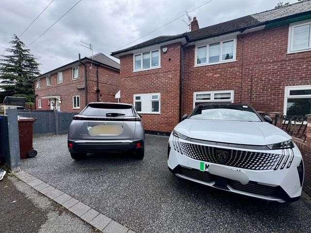 3 Bedroom Semi Detached House
