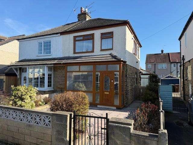 3 Bedroom Semi Detached House