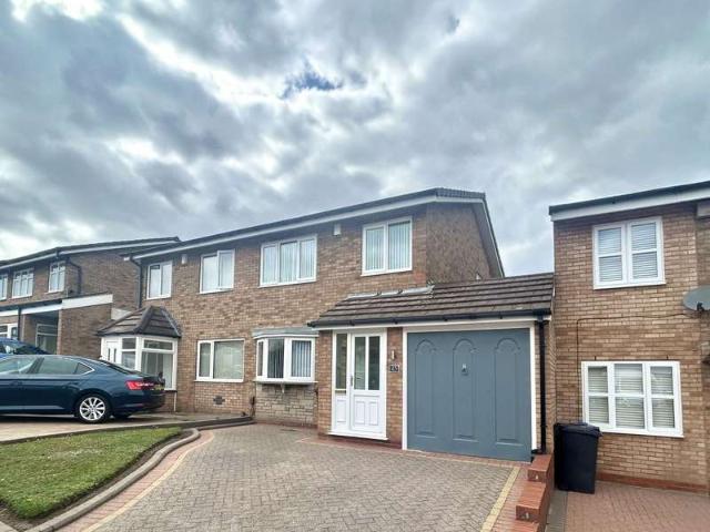 3 Bedroom Semi Detached House
