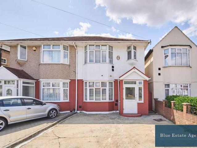 3 Bedroom Semi Detached House