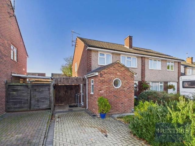3 Bedroom Semi Detached House