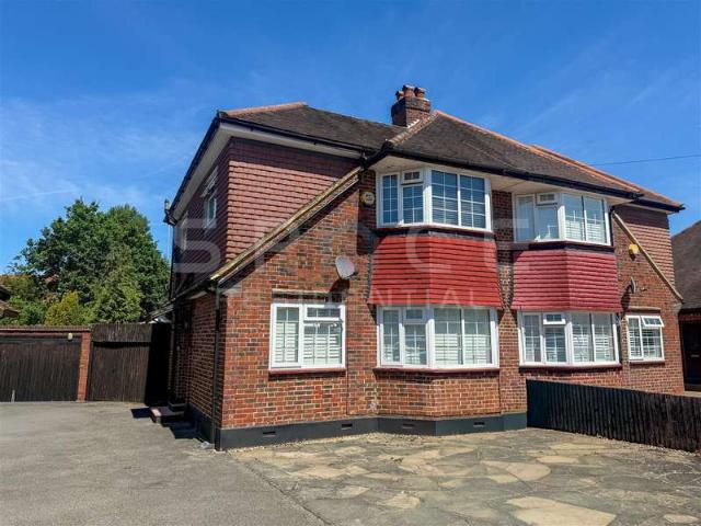 3 Bedroom Semi Detached House