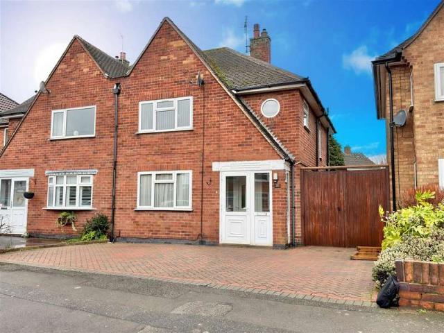 3 Bedroom Semi Detached House