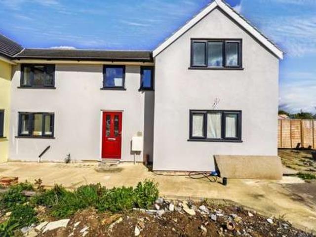 3 Bedroom Semi Detached House