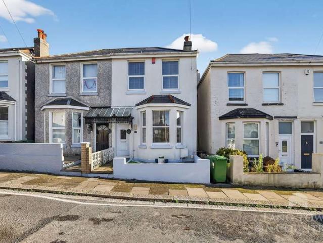 3 Bedroom Semi Detached House