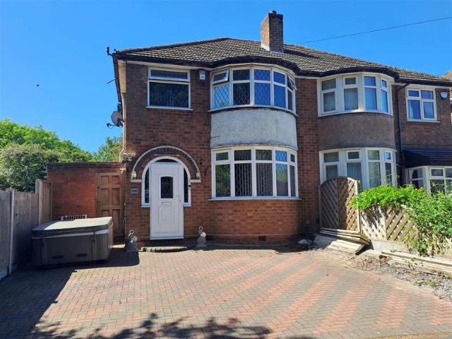 3 Bedroom Semi Detached House